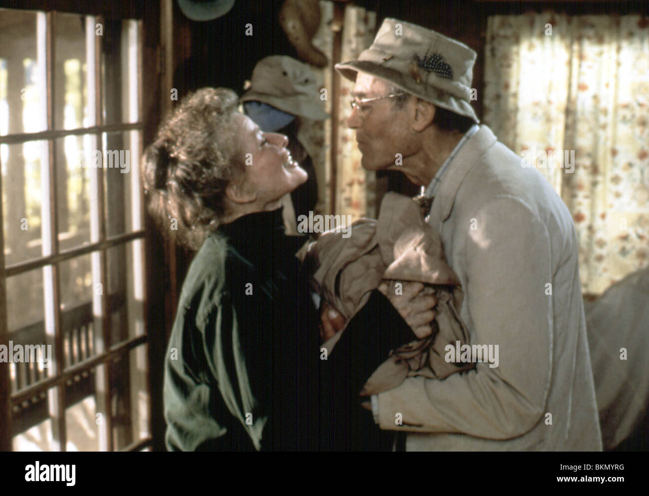 ON GOLDEN POND (1981) KATHARINE HEPBURN, HENRY FONDA OGP 014 L ITC ...