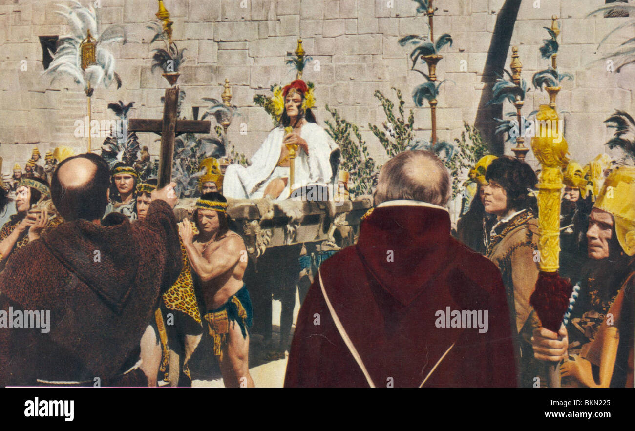 THE ROYAL HUNT OF THE SUN (1969) RHSU 003FOH Stock Photo - Alamy