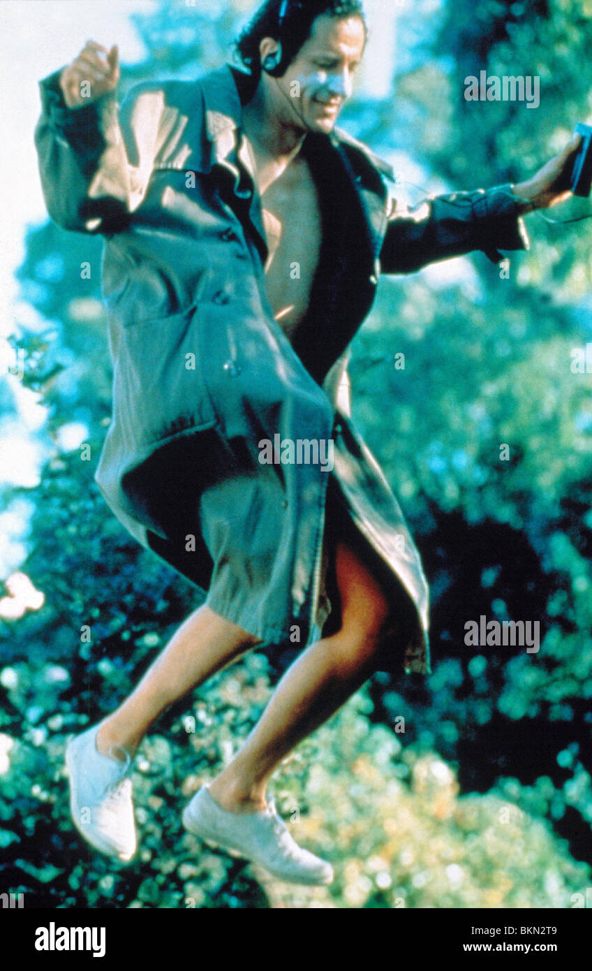 Geoffrey rush shine 1996 hi-res stock photography and images - Alamy