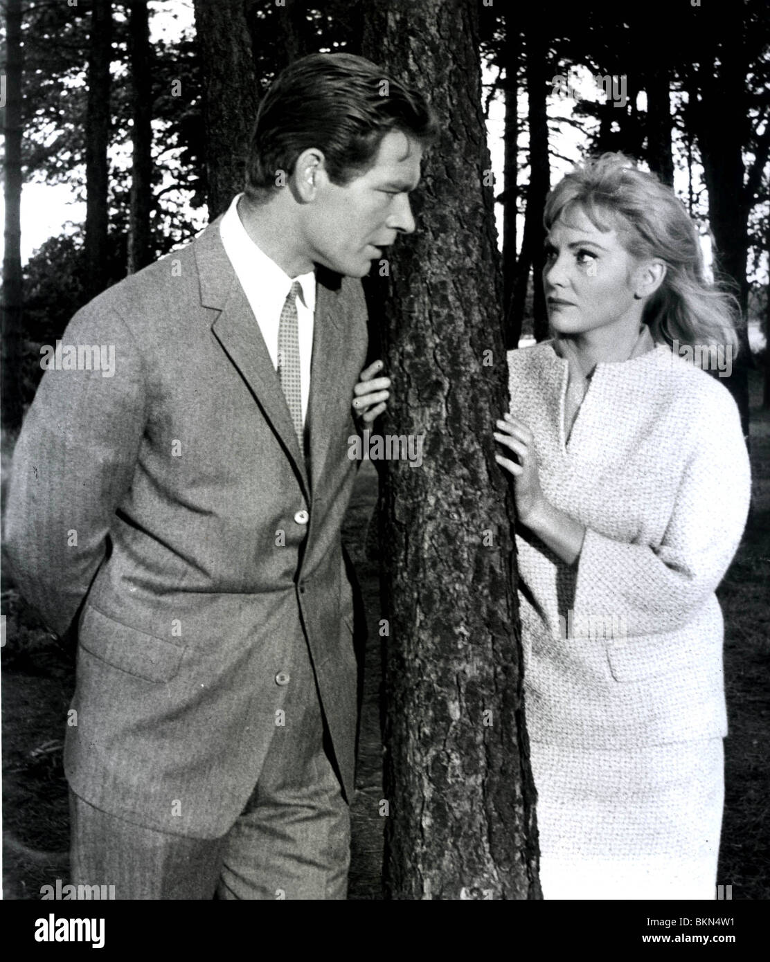 THE THIRD SECRET (1964) STEPHEN BOYD, DIANE CILENTO, CHARLES CRICHTON ...