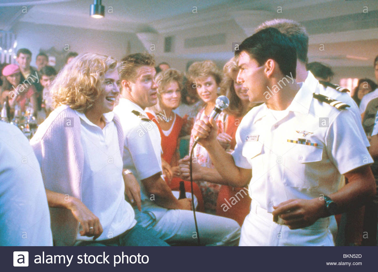 Top Gun 1986 Kelly Mcgillis High Resolution Stock Photography and ...