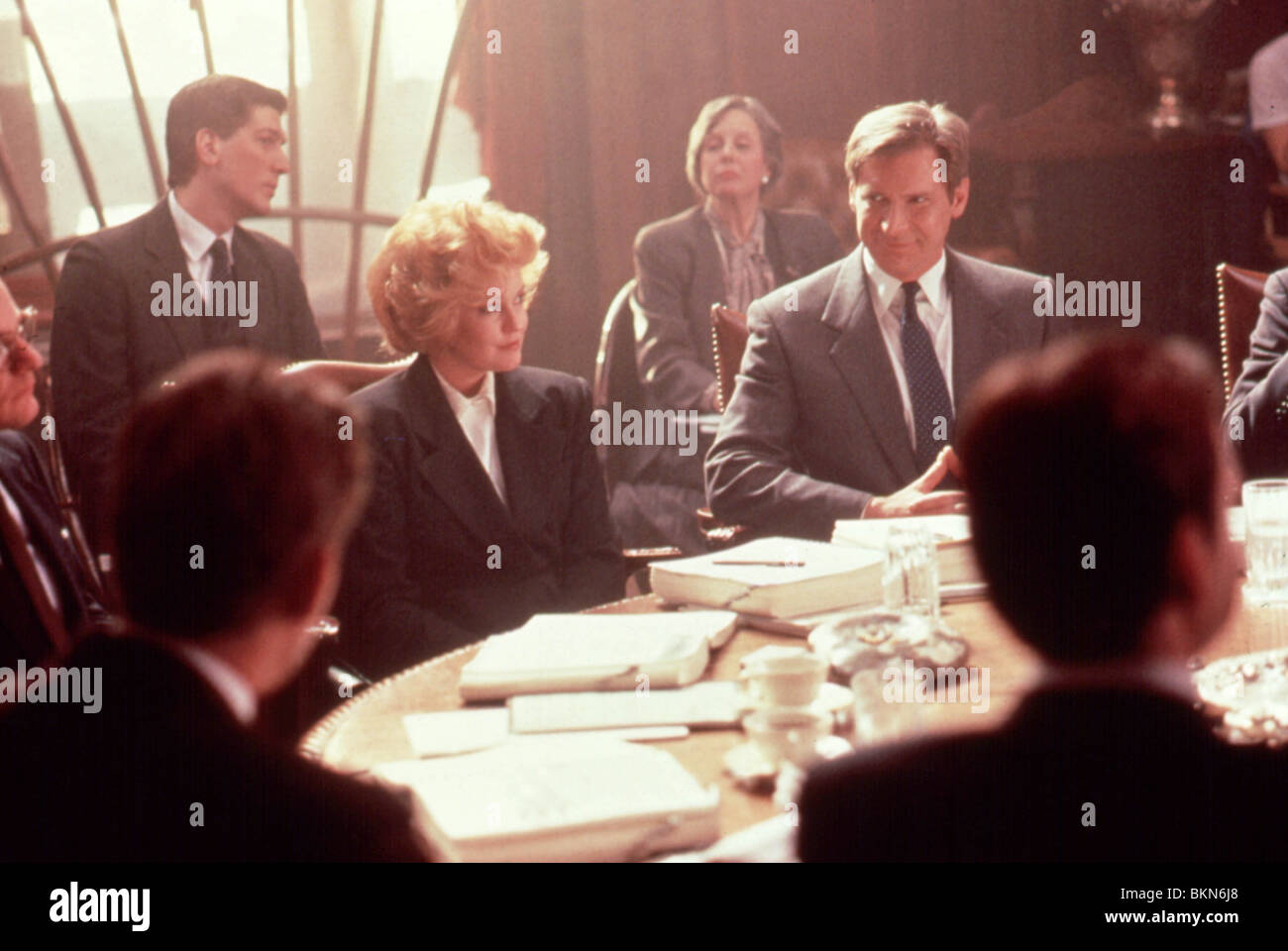 WORKING GIRL (1988) MELANIE GRIFFITH, HARRISON FORD WKG 006 Stock Photo ...