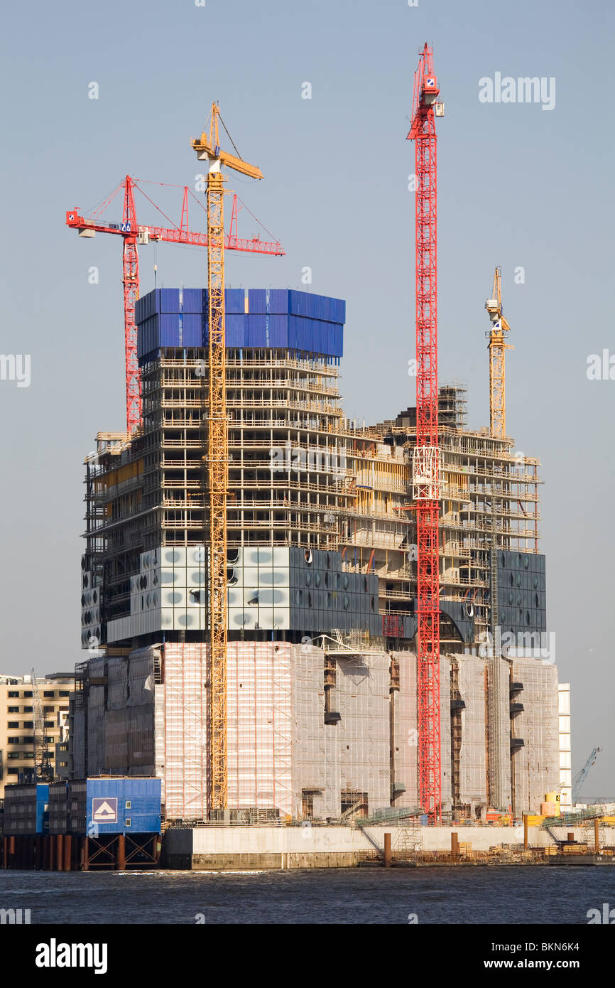 Construction of the Elbphilharmonie (Elbe Philharmonic Hall) in the ...