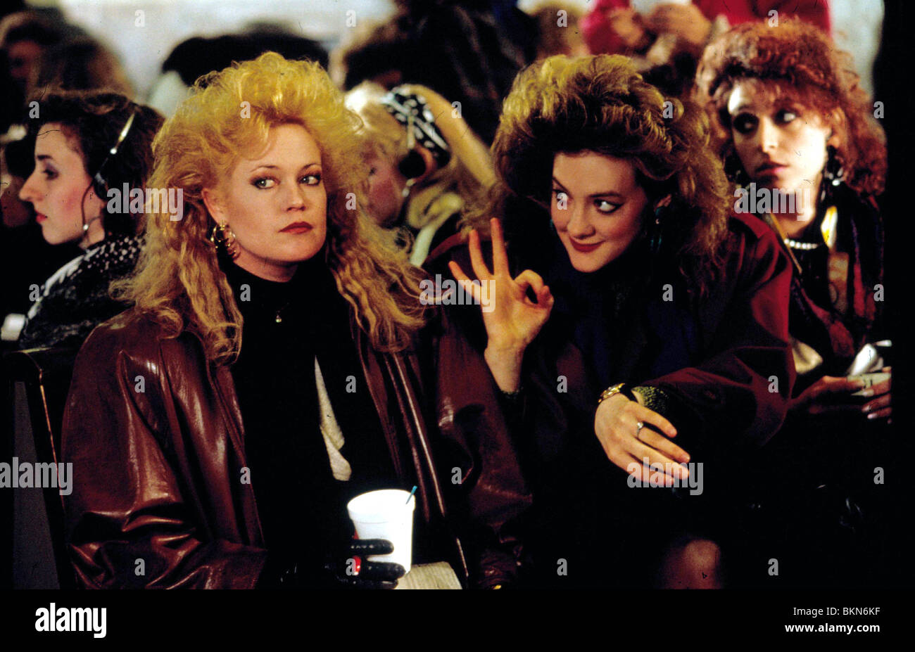 WORKING GIRL (1988) MELANIE GRIFFITH, JOAN CUSACK WKG 029 Stock Photo ...