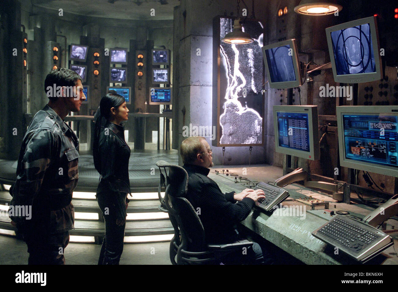 X-2: X-MEN 2 (2003) X2 (ALT) PETER WINGFIELD, LYMAN, KELLY HU ...