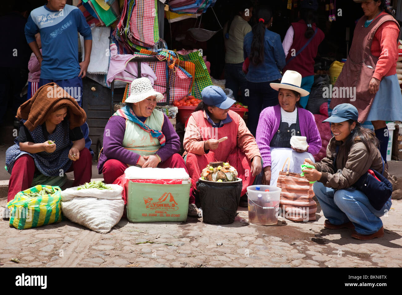 Peruvian peru poverty poor hi-res stock photography and images - Alamy