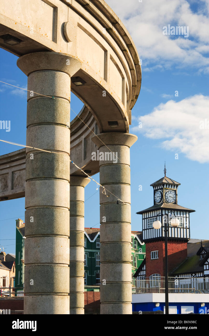 Portrush antrim northern ireland hi-res stock photography and images ...