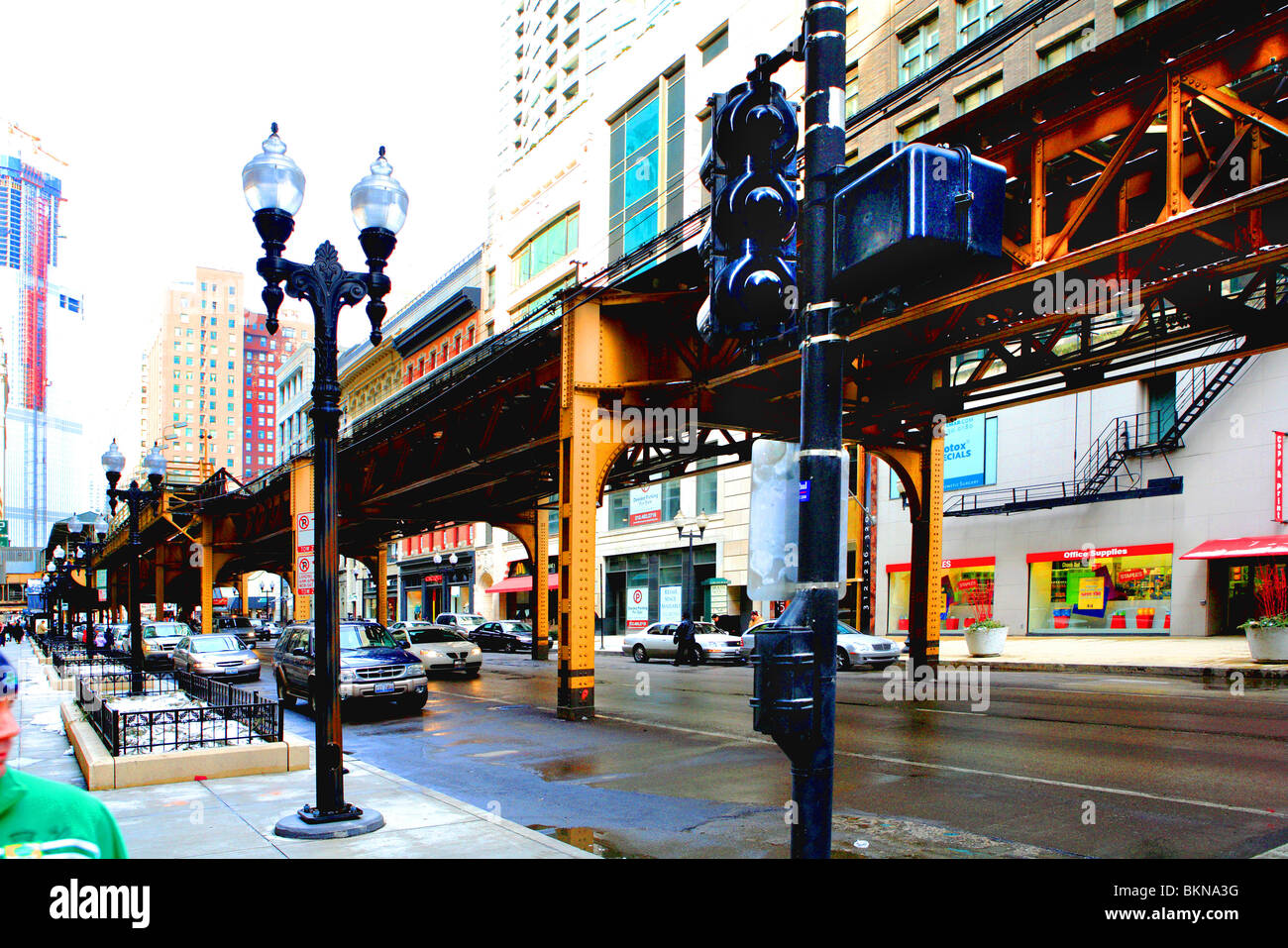 ELEVATED TRAIN (CHICAGO EL) PLATFORM ON WABASH STREET NEAR WASHINGTON ...