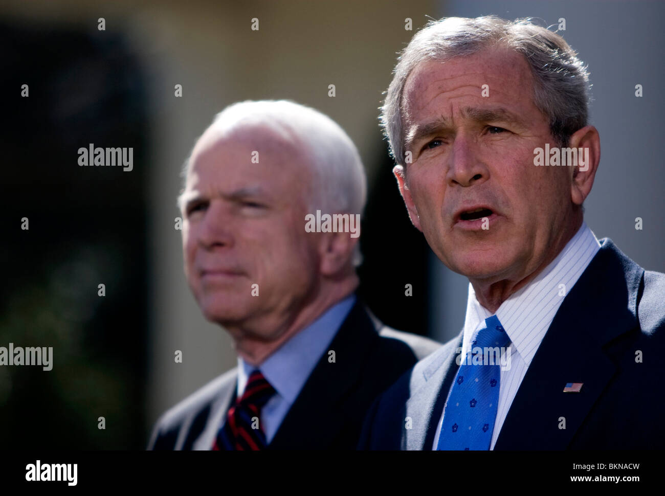 Endorse hi-res stock photography and images - Alamy