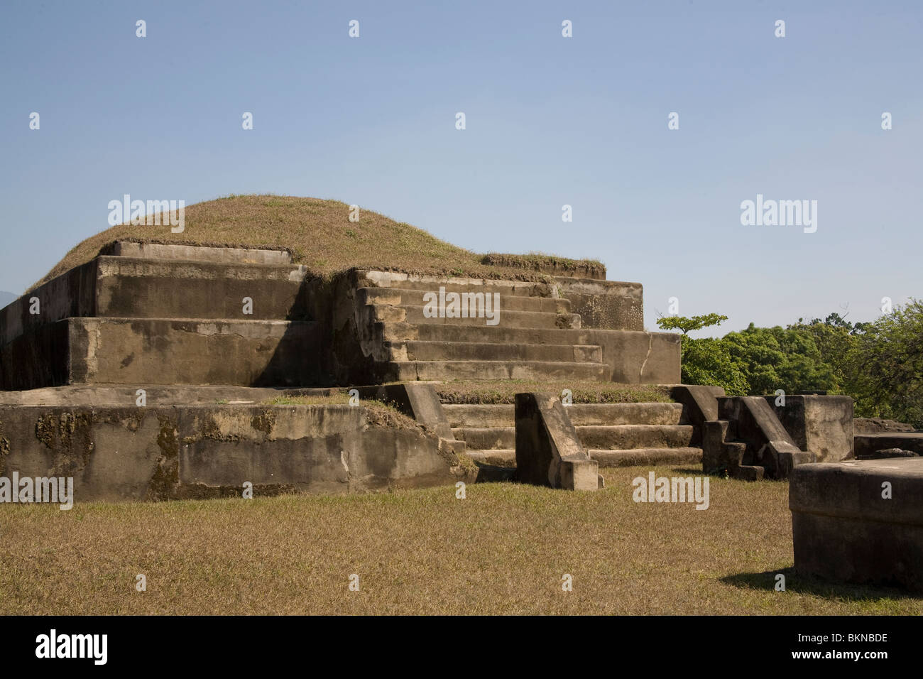 The pyramid at San Andres Mayan ruins in the valley of Zapotitán, El ...