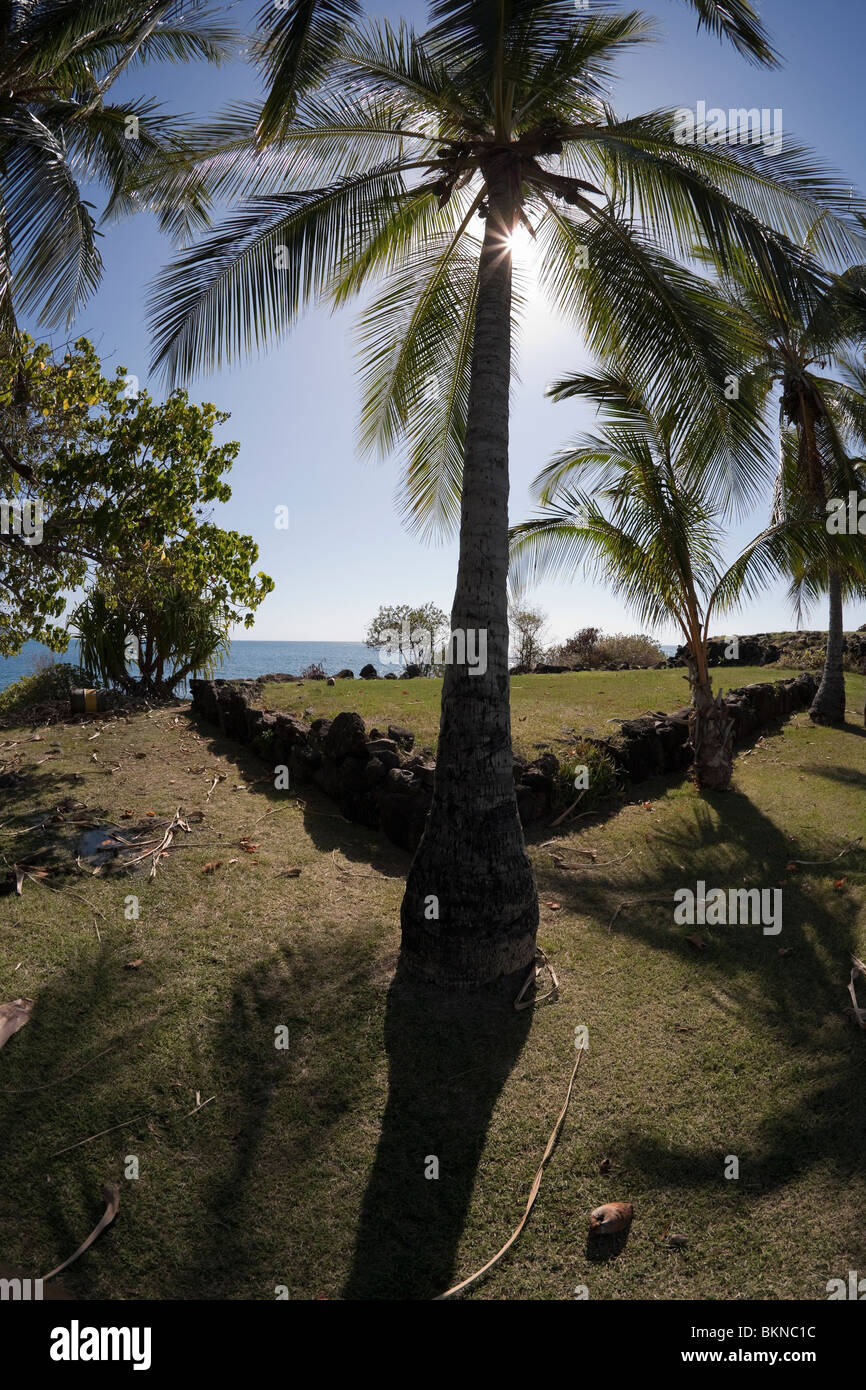 Hula platform (paa) on Lahilahi Point in Makaha, Hawaii Stock Photo - Alamy