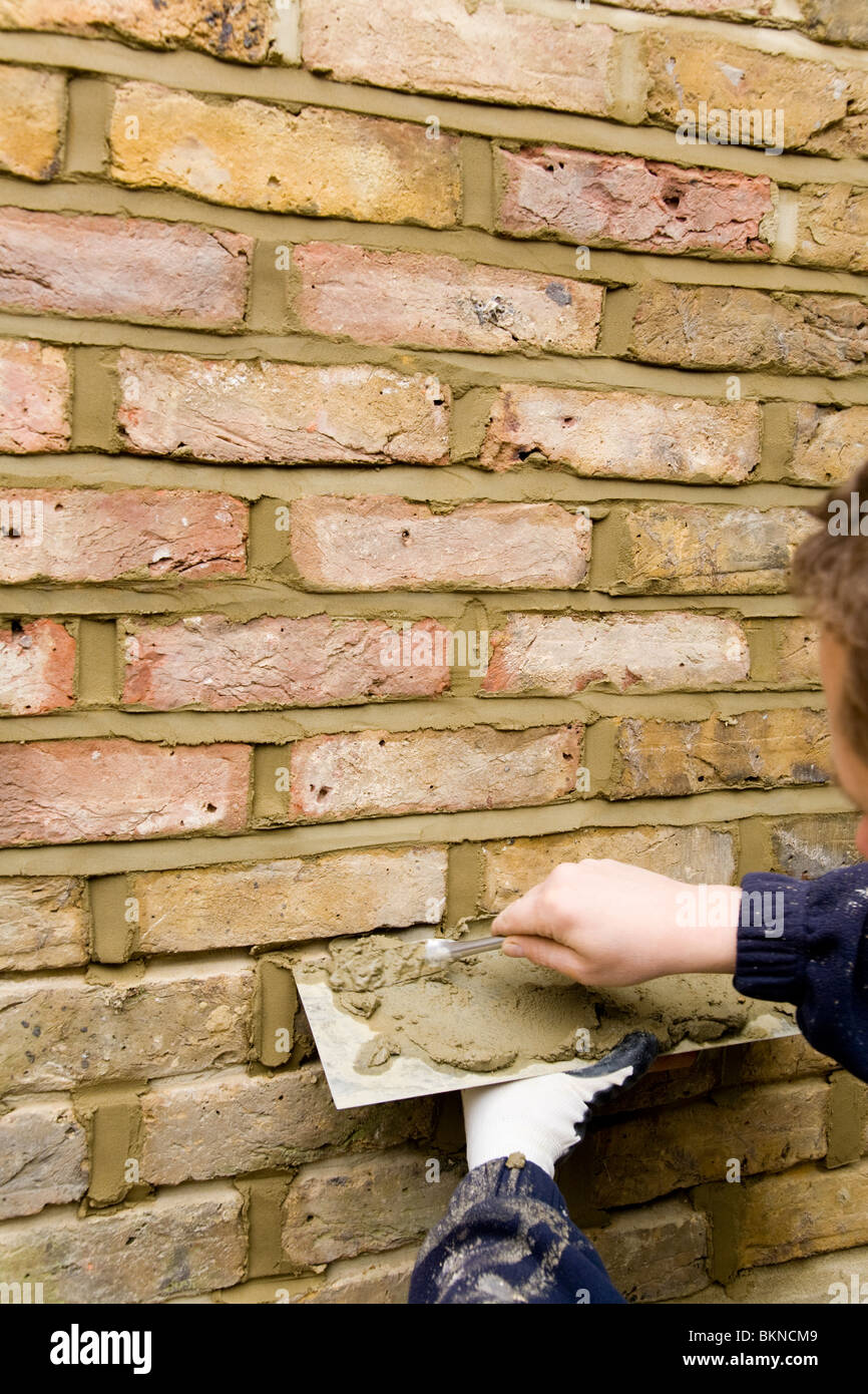 Repointing builder hi-res stock photography and images - Alamy