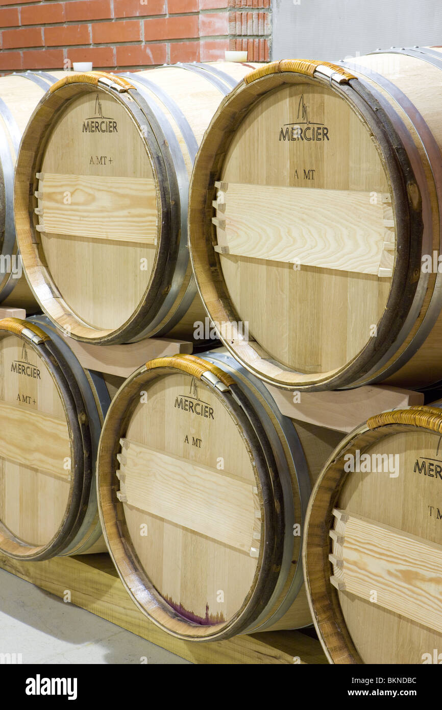 Barrique barrel fermentation hi-res stock photography and images - Alamy