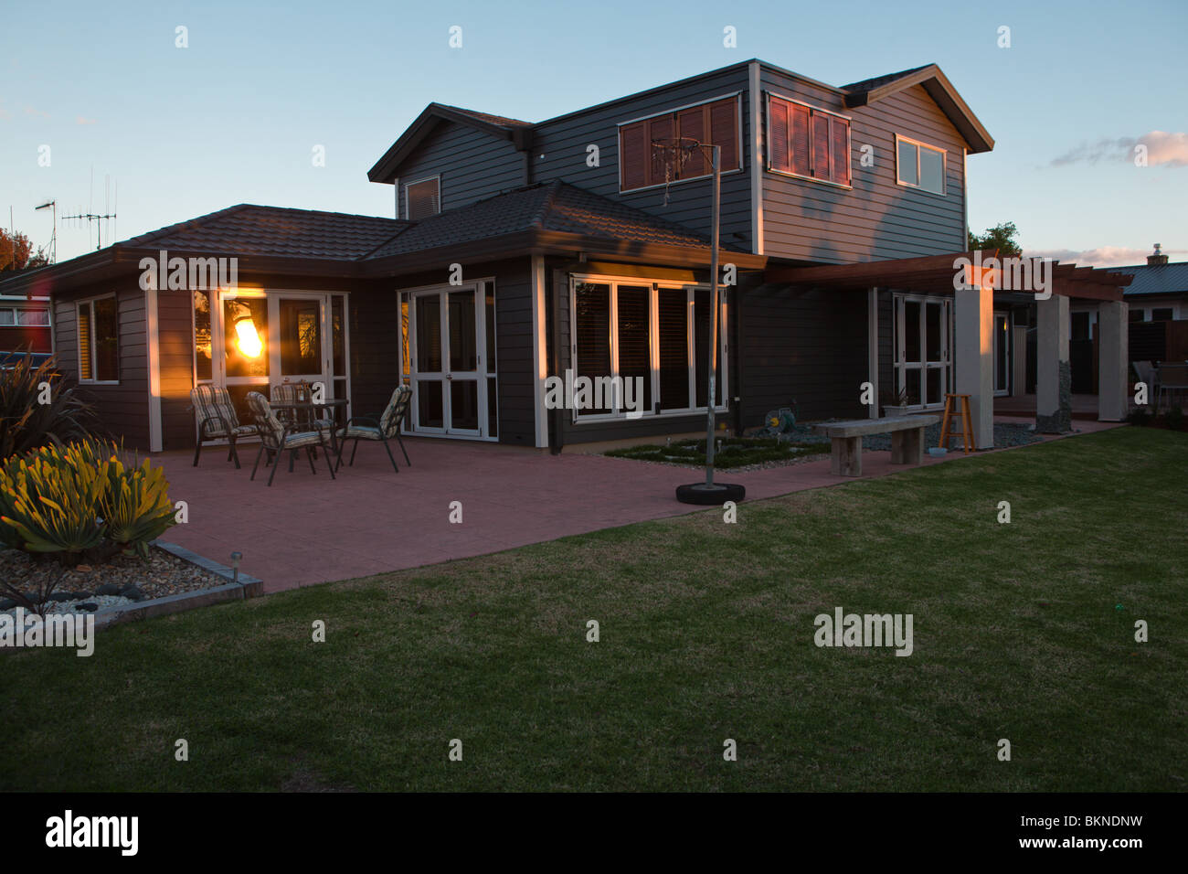 New zealand house hi-res stock photography and images - Alamy