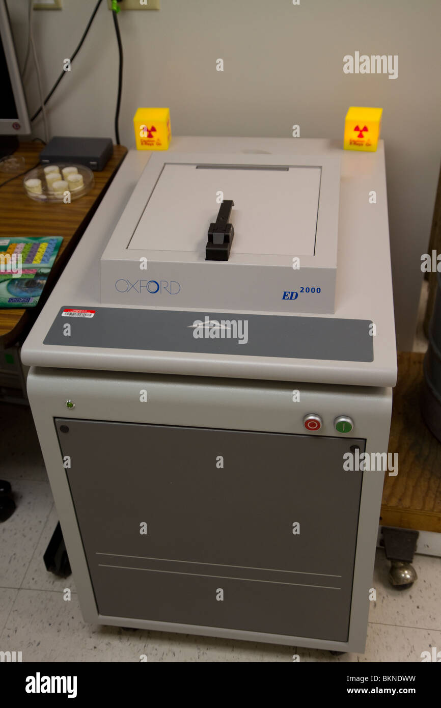 X ray diffraction hi-res stock photography and images - Alamy