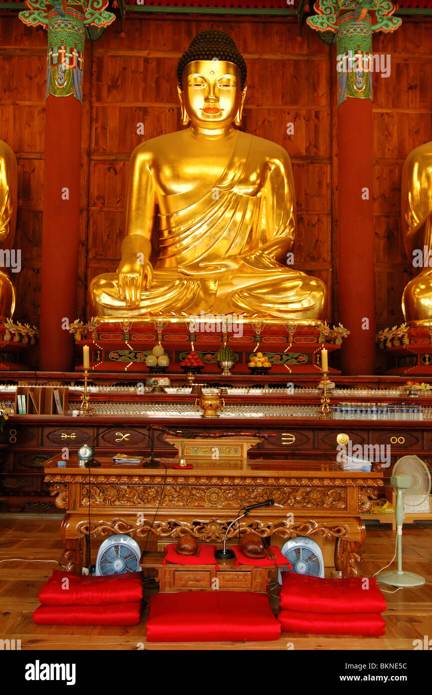 Golden Buddha Statue Inside Jogyesa Temple in Seoul, South Korea ...