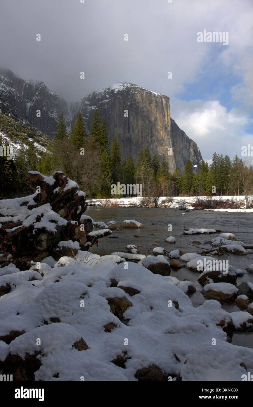 Merced river in winter hi-res stock photography and images - Alamy