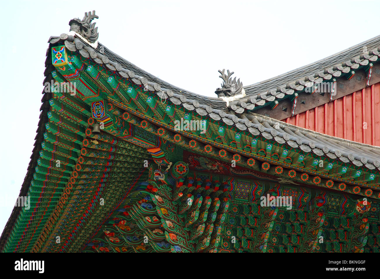 Roof Decoration at Jogyesa Temple in Seoul, South Korea, Gyeonji-dong ...
