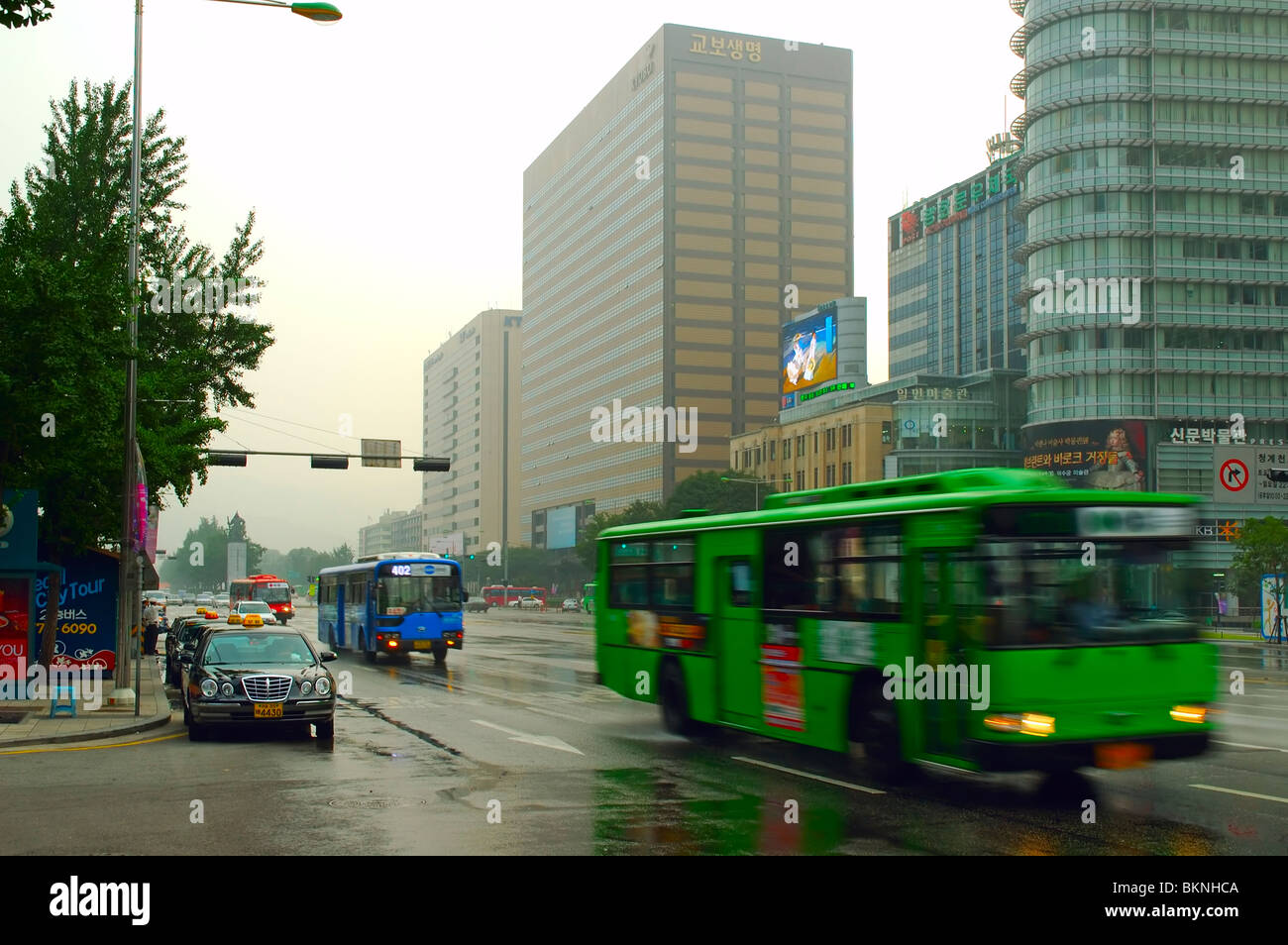 Public bus seoul south korea hi-res stock photography and images - Alamy