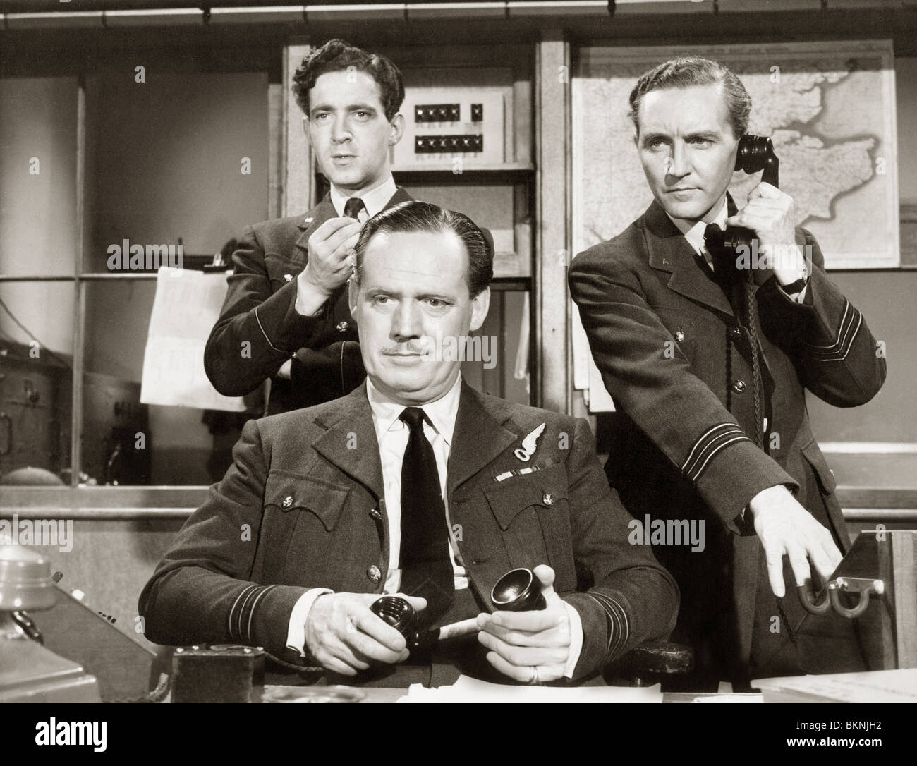 ANGELS ONE FIVE (1952) JACK HAWKINS GEORGE MORE O'FERRALL (DIR) ANOF ...