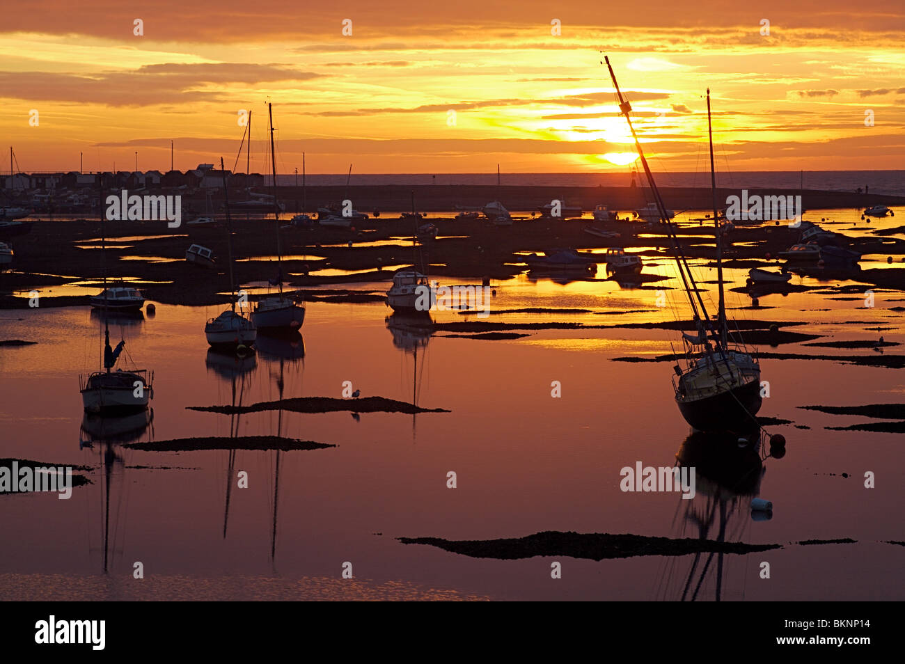 Teignmouth sunrise hi-res stock photography and images - Alamy