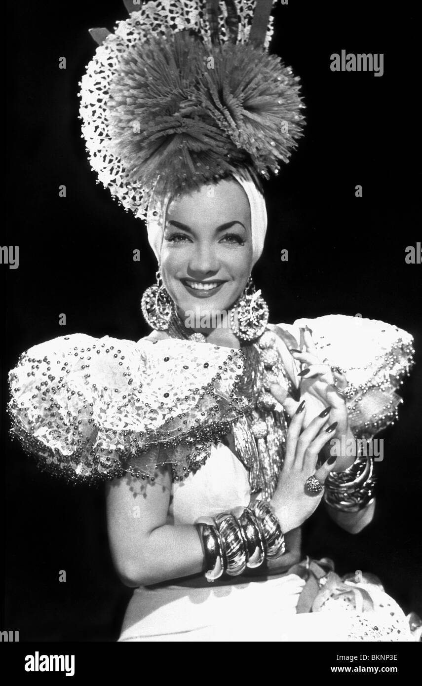 Carmen Miranda Dog Costume