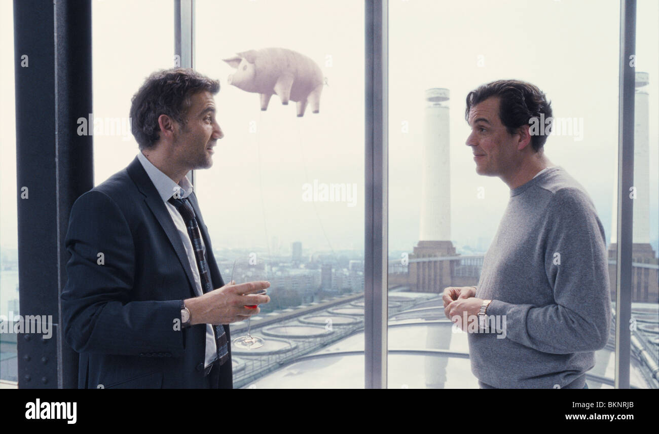 CHILDREN OF MEN (2006) CLIVE OWEN, DANNY HUSTON CDOM 001-20 Stock Photo ...