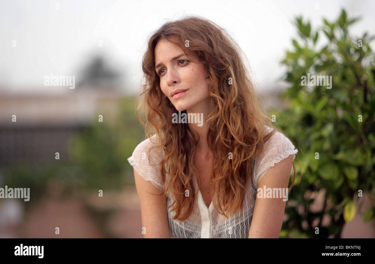 Dangerous parking 2007 saffron burrows hi-res stock photography and ... Dangerous parking 2007 saffron burrows hi-res stock photography and ...