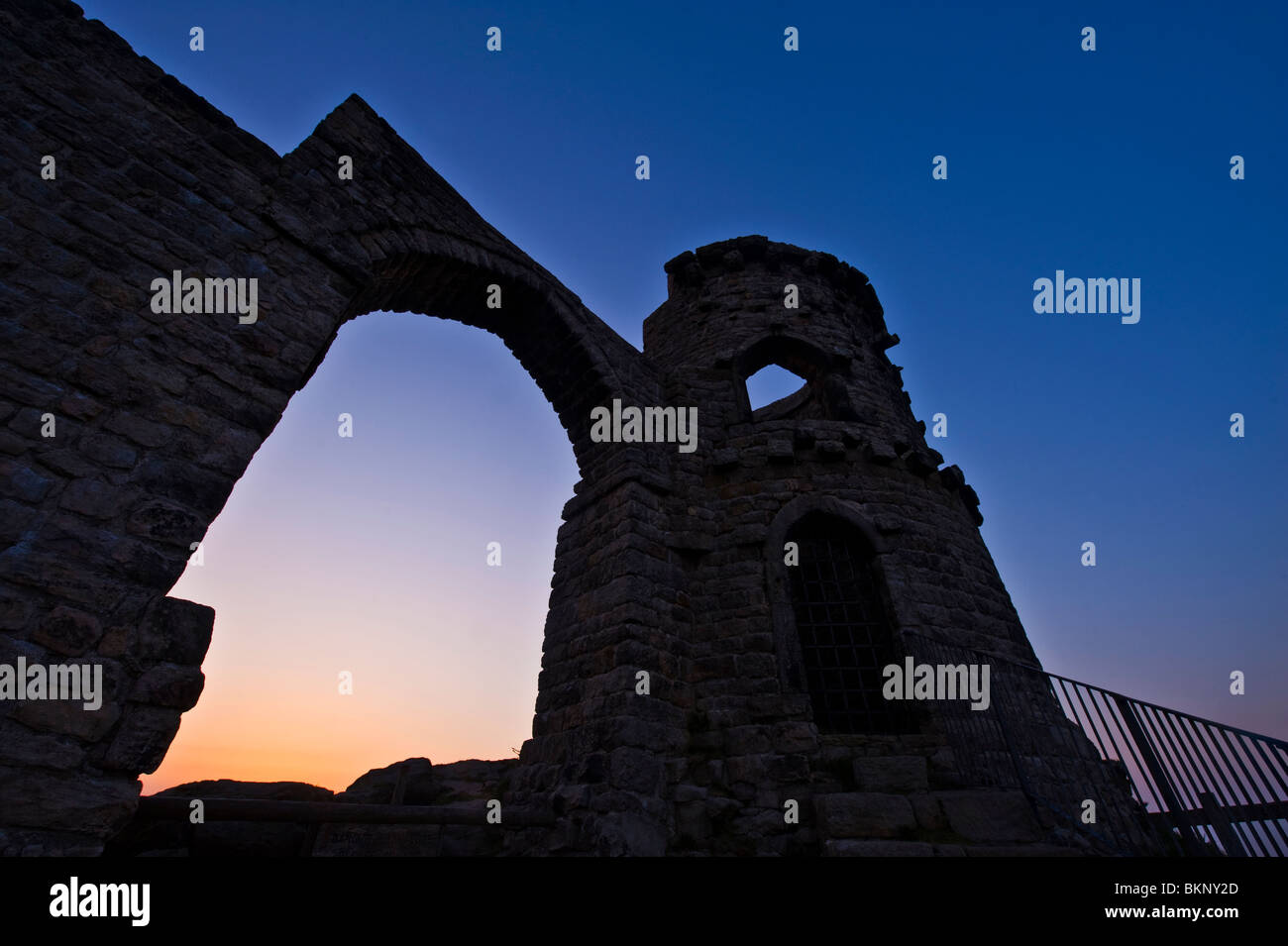 Mow Cop Castle at sunset Stock Photo - Alamy