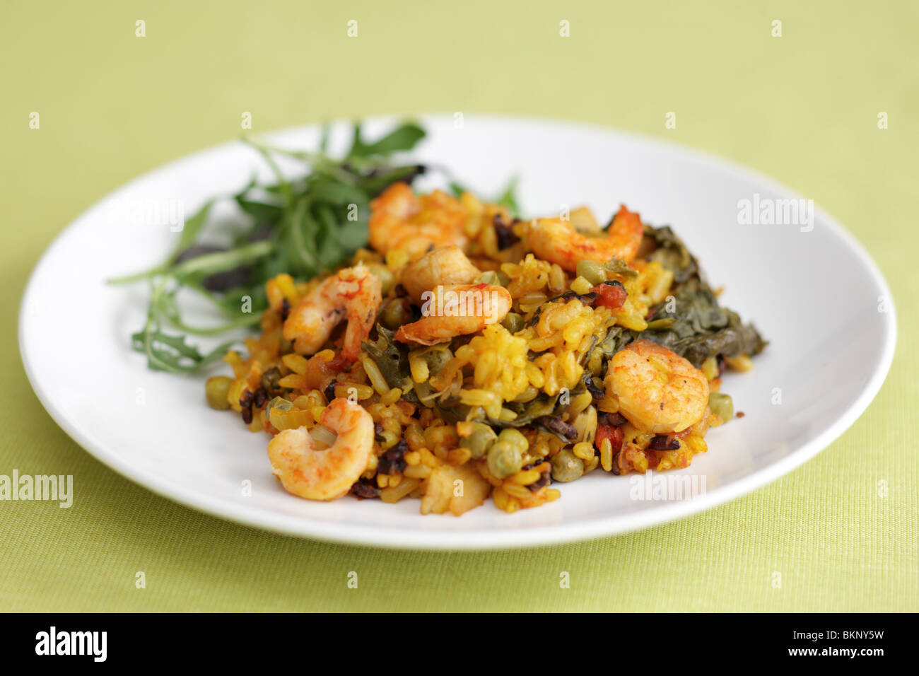 King Prawn and Scallop Paella Stock Photo - Alamy