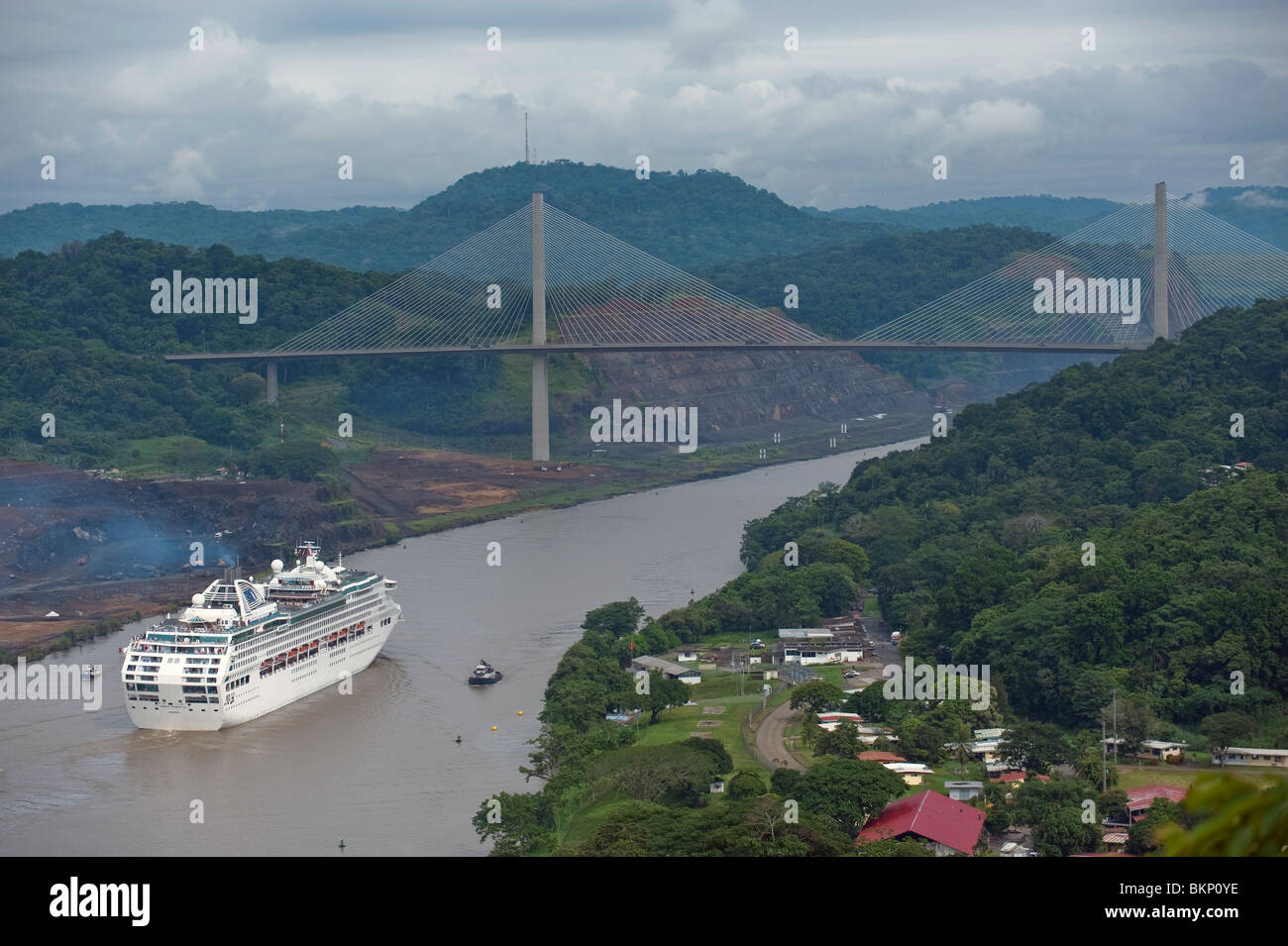 Gaillard cut High Resolution Stock Photography and Images - Alamy