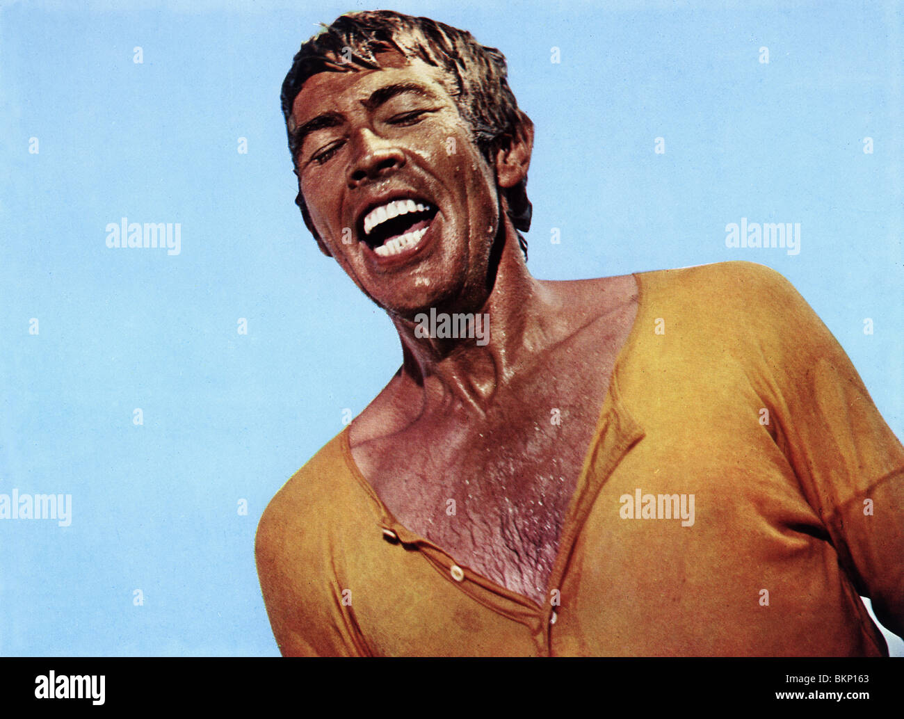 DUFFY (1968) JAMES COBURN ROBERT PARRISH (DIR) DUFY 002FOH Stock Photo ...