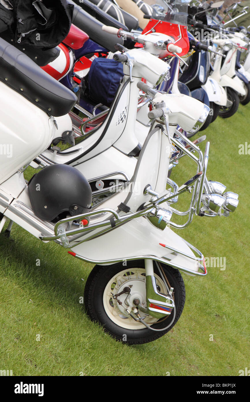 Lambretta mod hi-res stock photography and images - Alamy