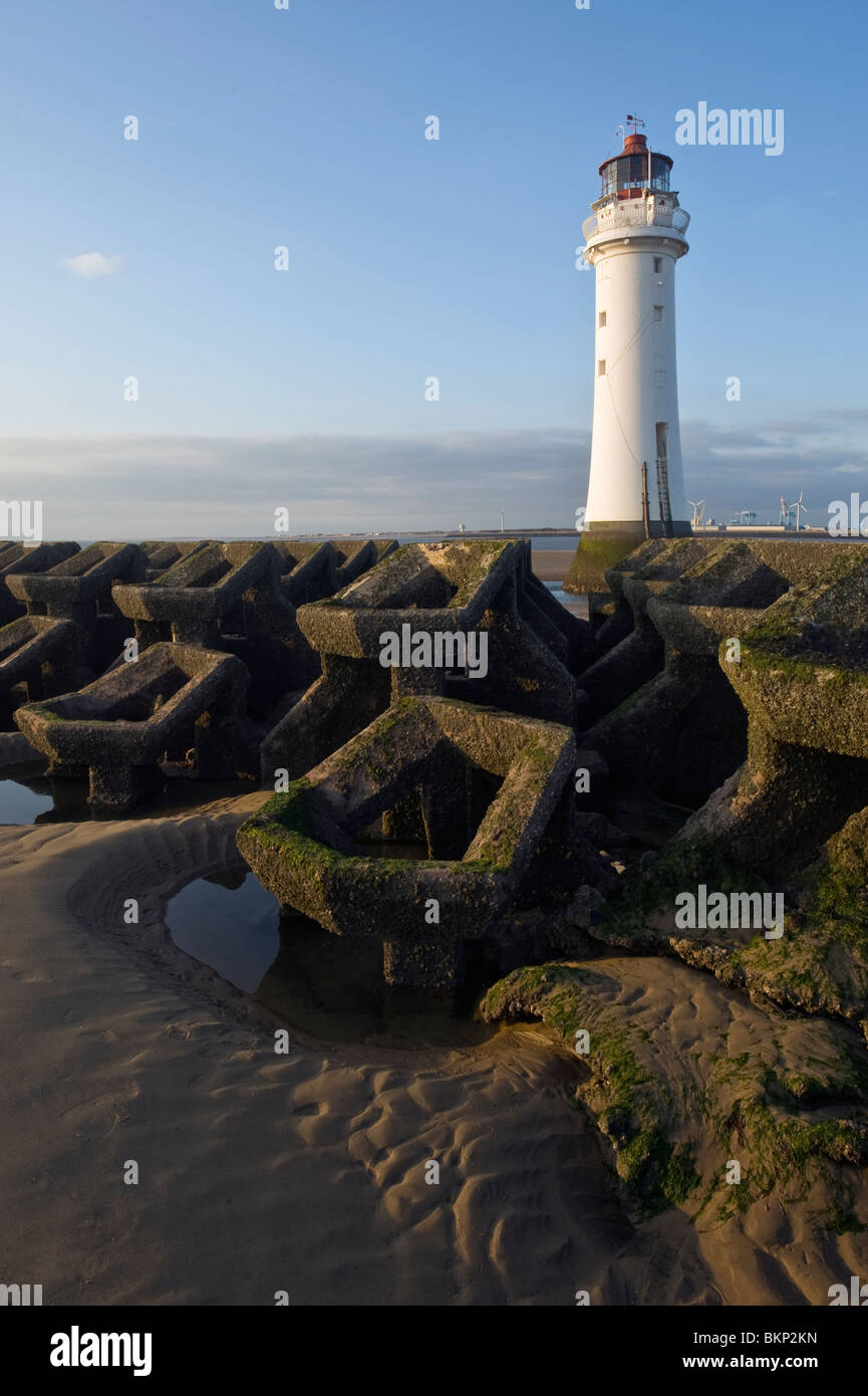 Perch rock hi-res stock photography and images - Alamy