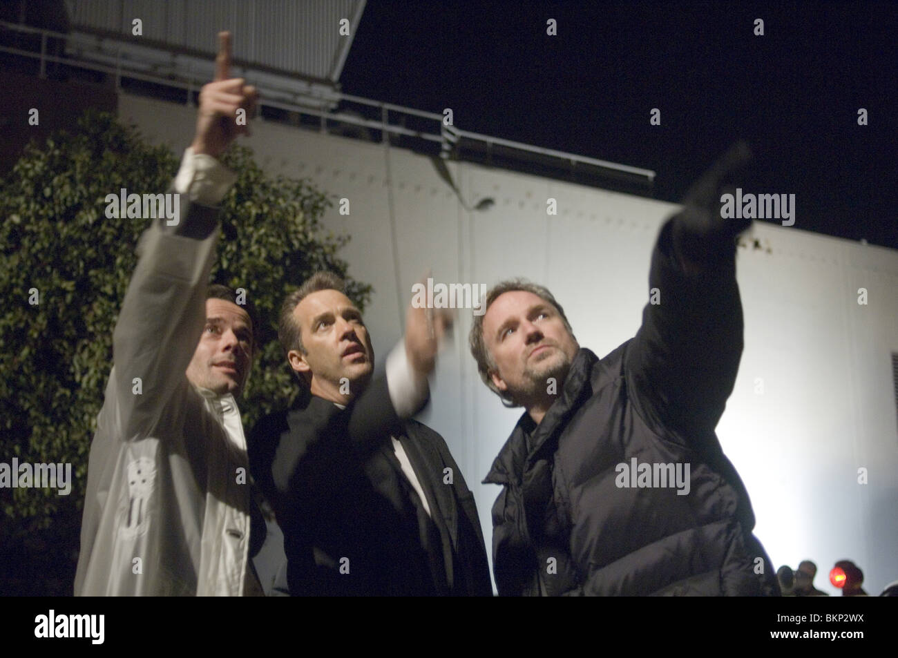 FILMING O/S 'ZODIAC' (2007) JOEL BISSONETTE, ANTHONY EDWARDS, DAVID ...