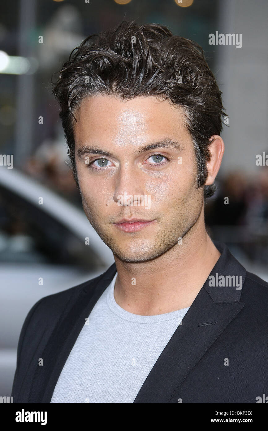 Chase ryan jeffery hi-res stock photography and images - Alamy