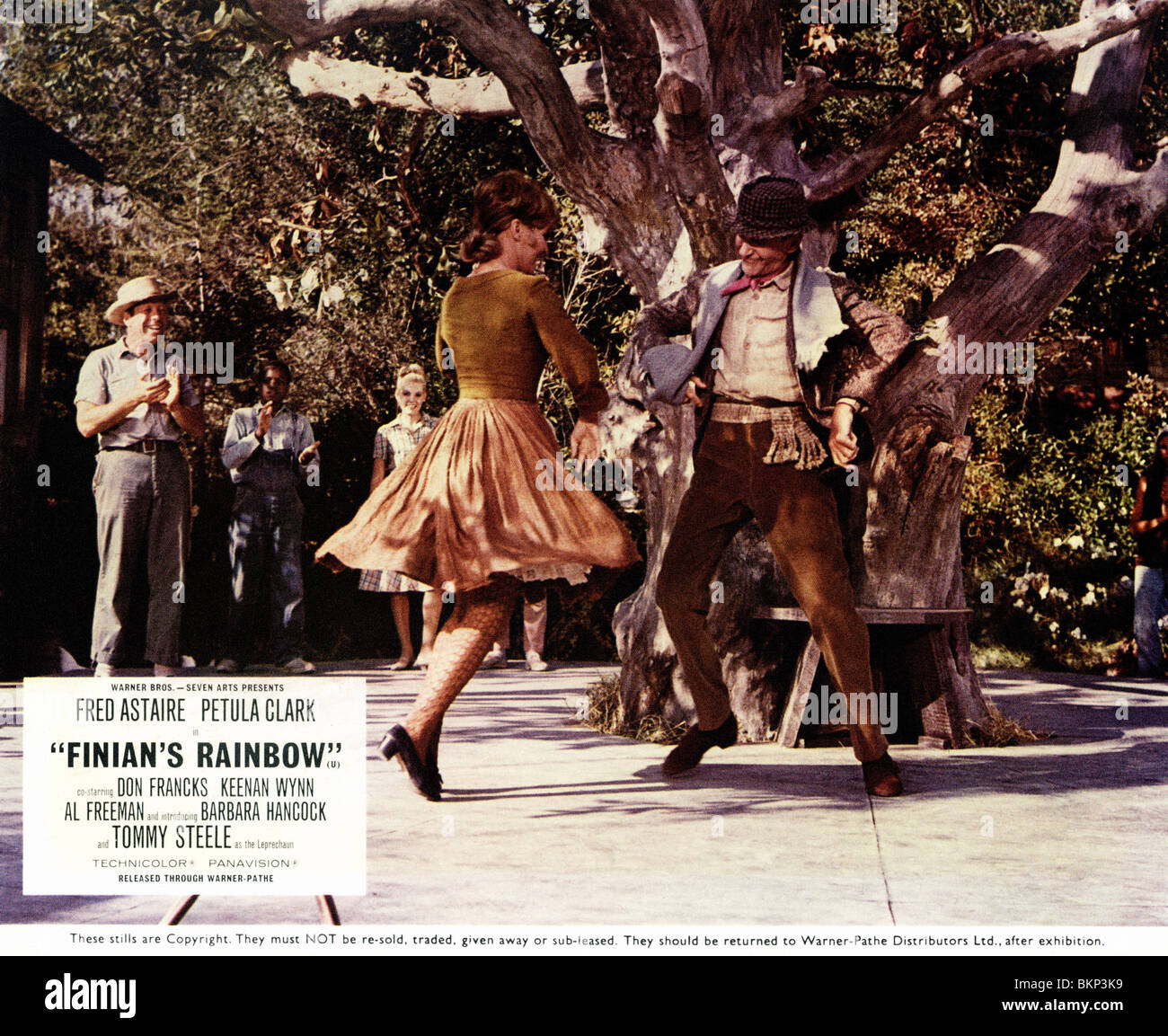 FINIAN'S RAINBOW (1968) FRED ASTAIRE, PETULA CLARK, FNR 001FOH Stock ...