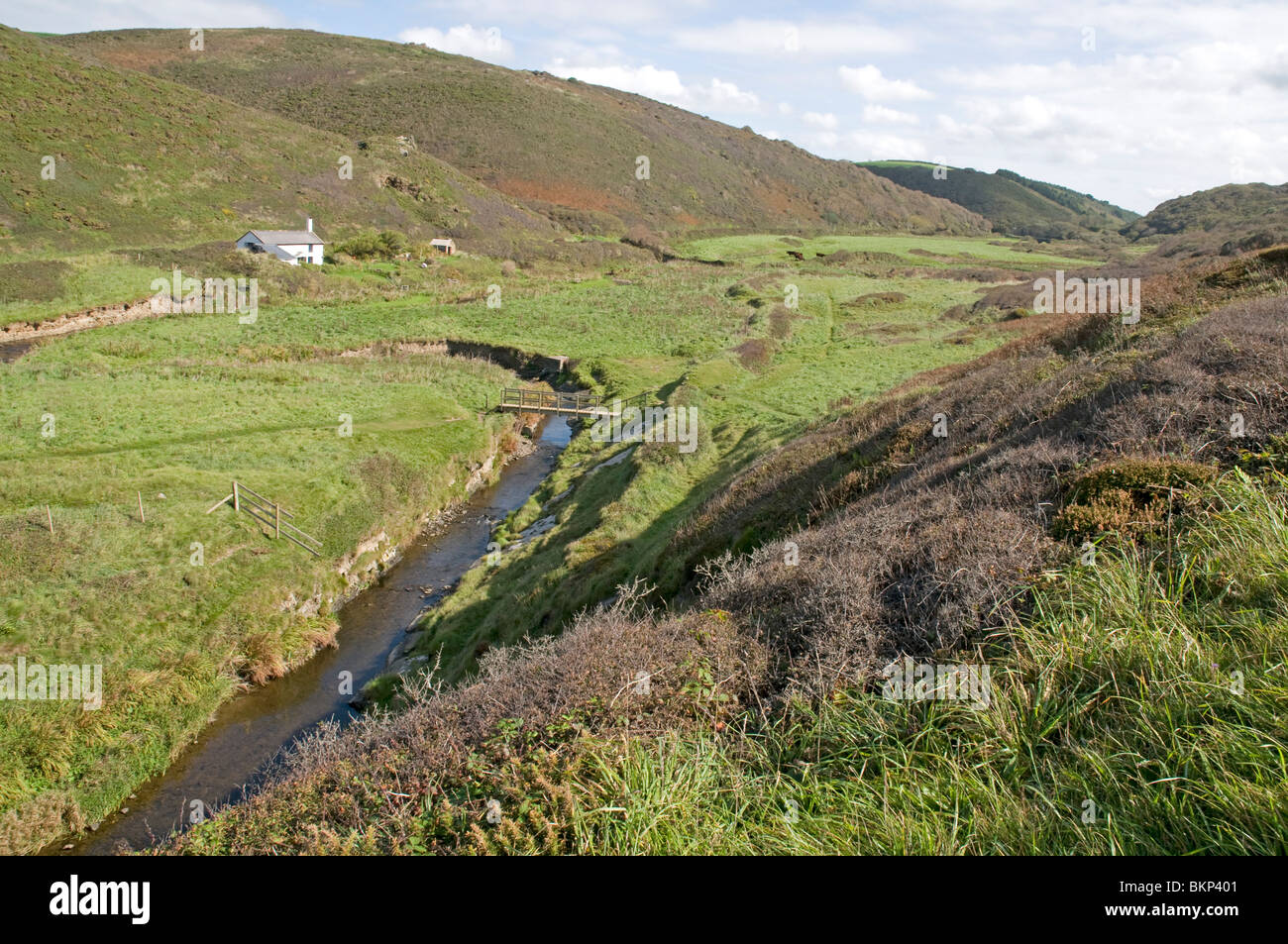 Coombe valley cornwall hi-res stock photography and images - Alamy