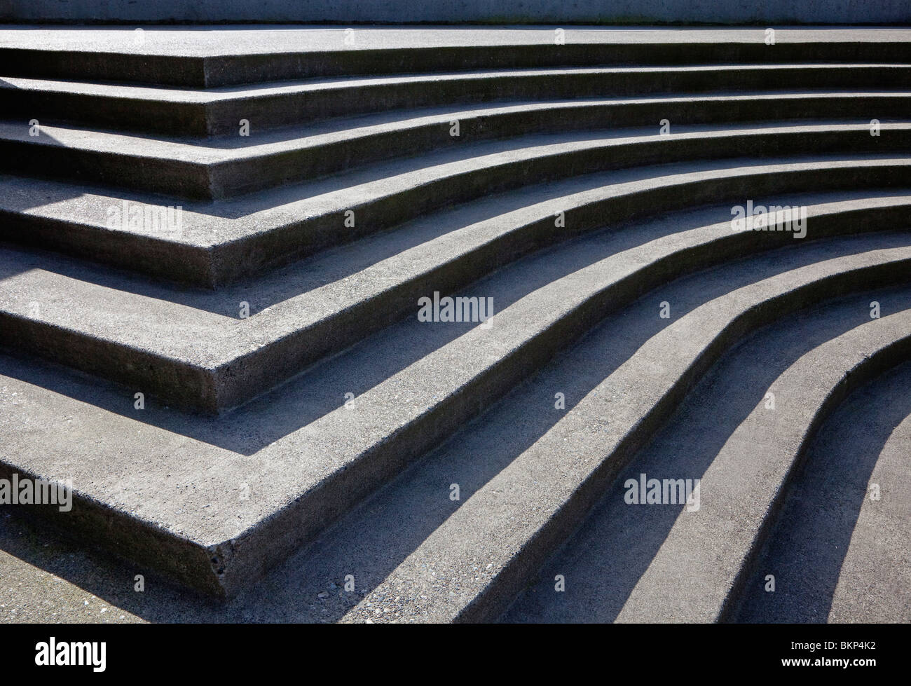 concrete steps at waterfront park Stock Photo - Alamy