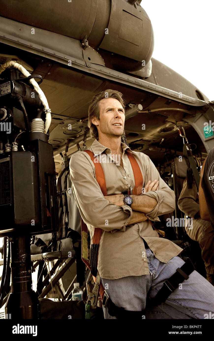 FILMING, O/S 'TRANSFORMERS (2007)' MICHAEL BAY (DIR) TRRS 001-32 ...