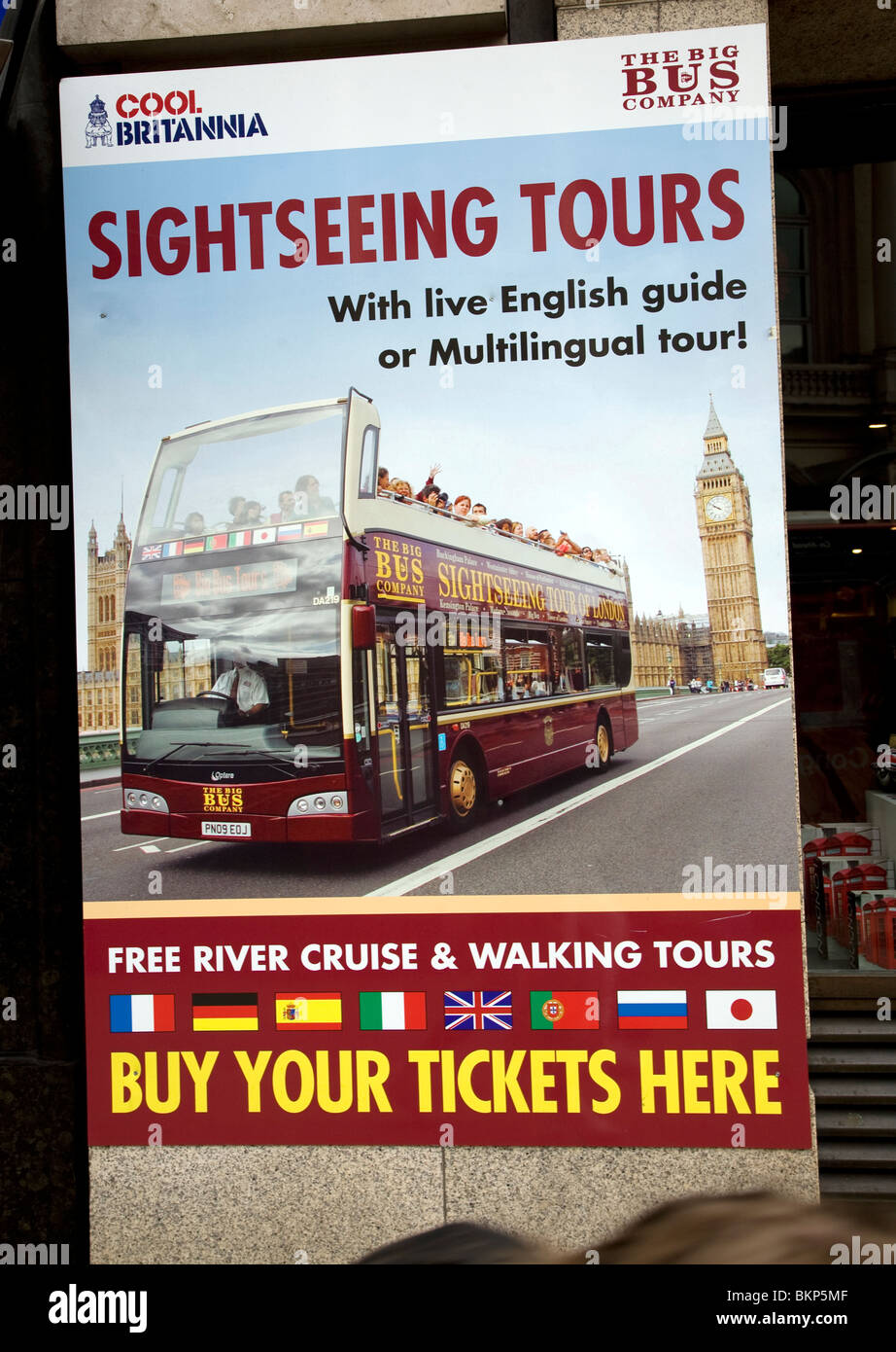 London tours hi-res stock photography and images - Alamy