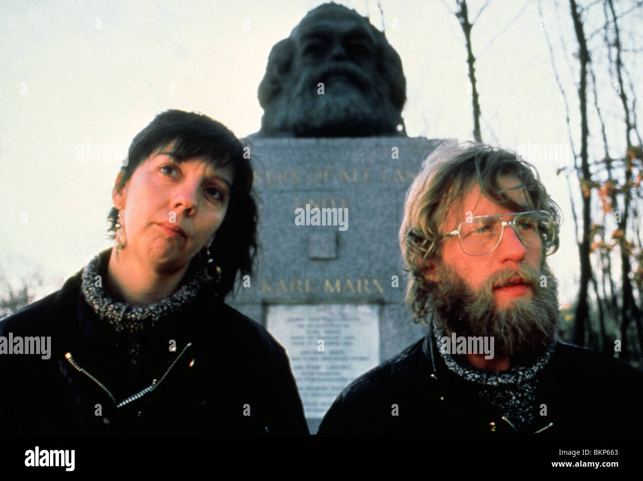 HIGH HOPES (1988) RUTH SHEEN, PHILIP DAVIS, MIKE LEIGH (DIR) HGHP 010 ...