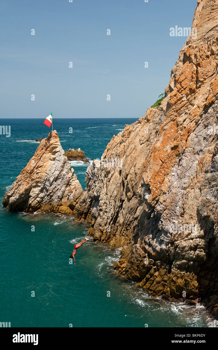 La quebrada acapulco mexico hi-res stock photography and images - Alamy