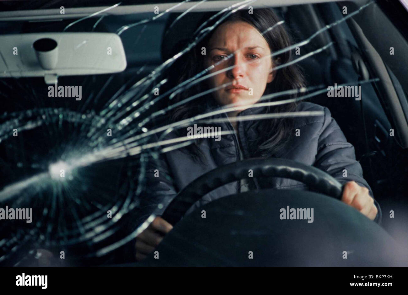 KILOMETRO 31 (2006) KM 31 (ALT) LLIANA FOX RIGOBERTO CASTANEDA (DIR ...