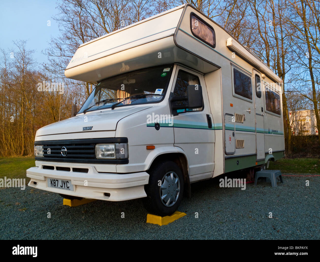 Elddis autoquest 400 1993 motorhome hi-res stock photography and images ...