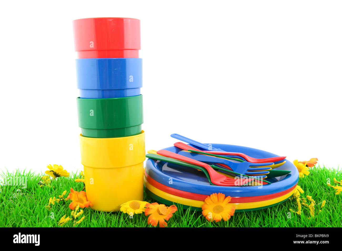 Stacked plastic plates hi-res stock photography and images - Alamy