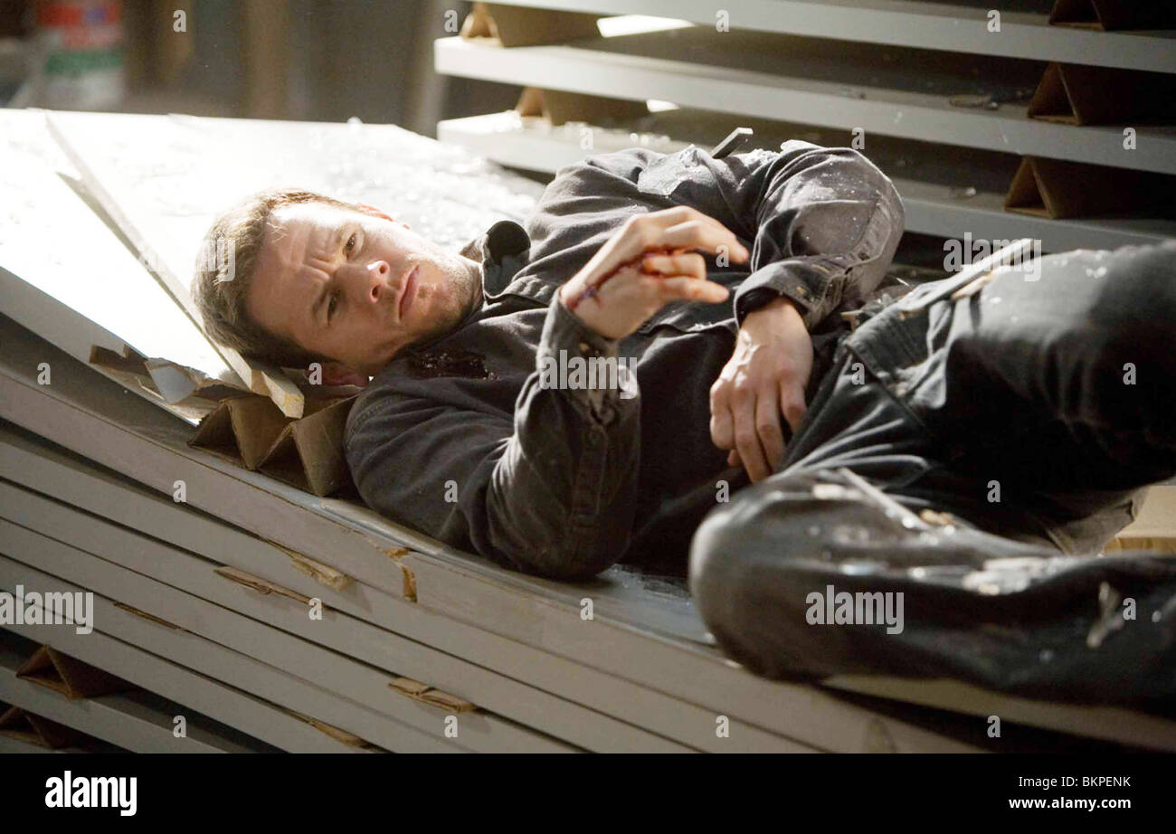 SHOOTER -2007 MARK WAHLBERG Stock Photo - Alamy
