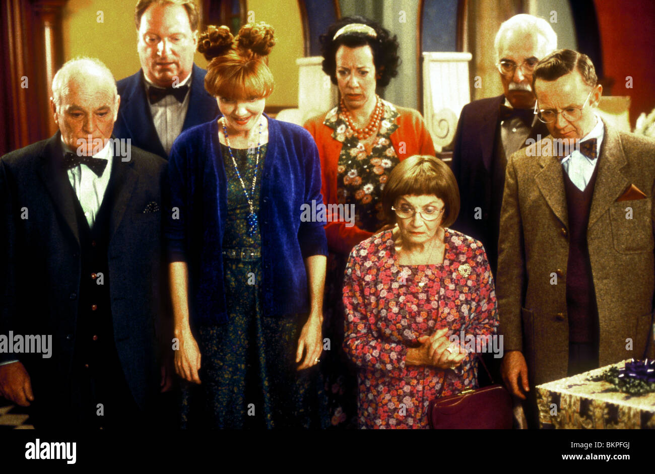 STUART LITTLE (1999) JEFFREY JONES, ESTELLE GETTY STLT 062 Stock Photo ...