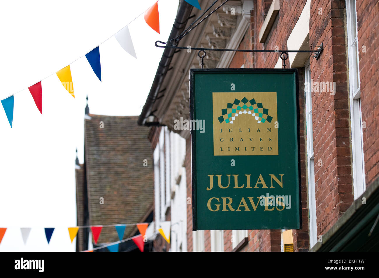 Julian graves hi-res stock photography and images - Alamy