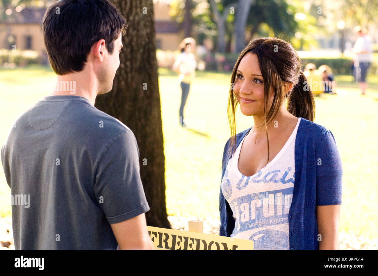 Amanda bynes 2007 hi-res stock photography and images - Alamy